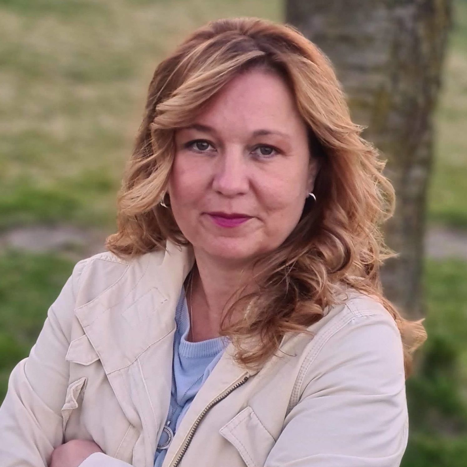 Julia Godoy, Autor bei BACH